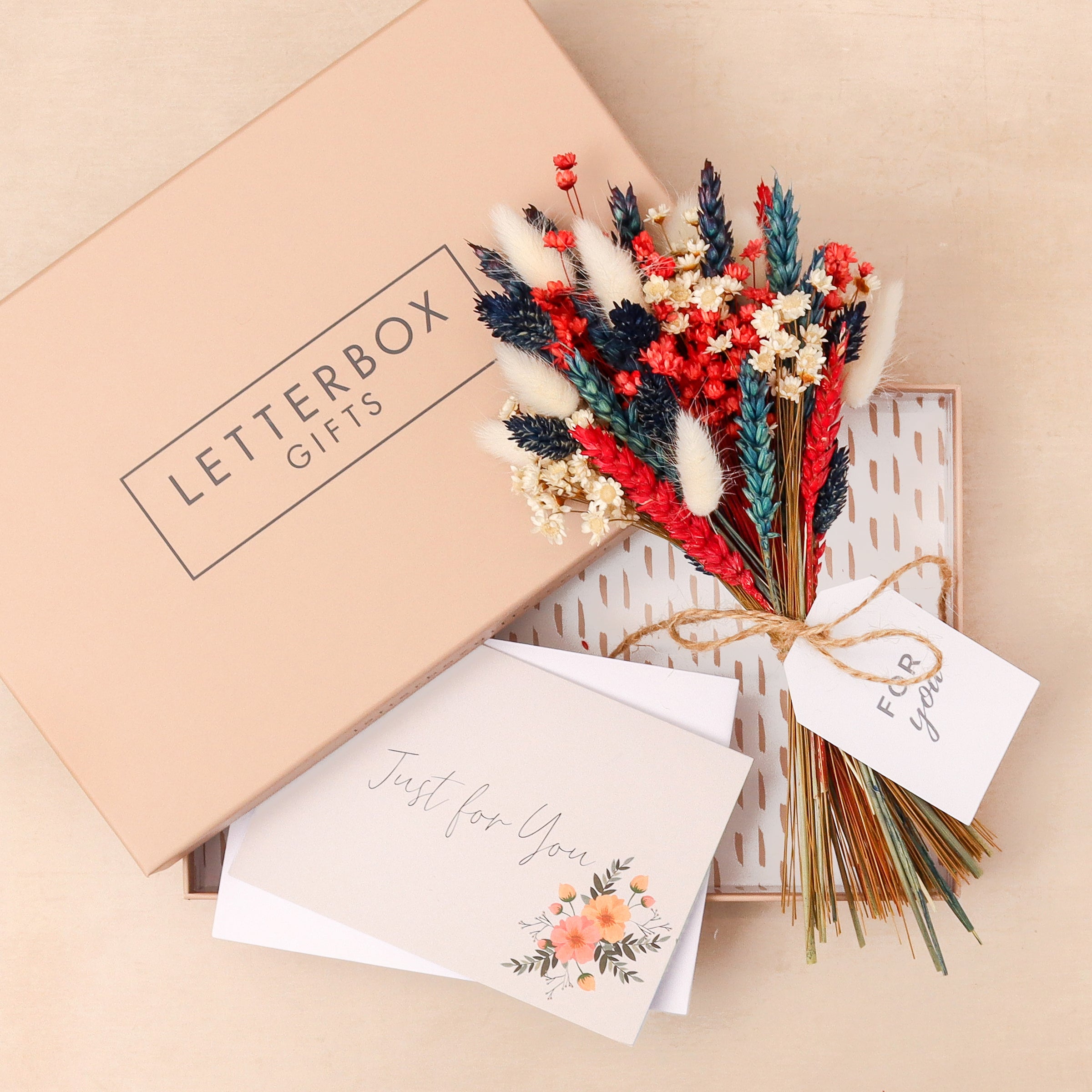 King's Coronation Dried Flower Bouquet – Letterbox Gifts